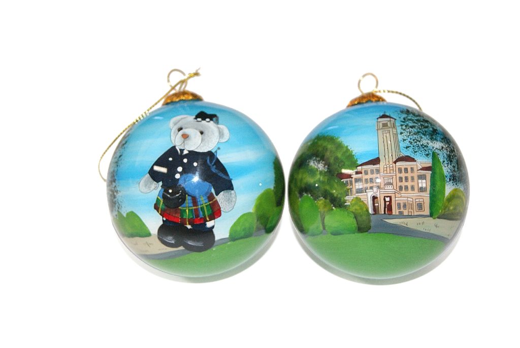 Edition 2 Hand Painted Police Piper Christmas Decoration – copshop.com.au